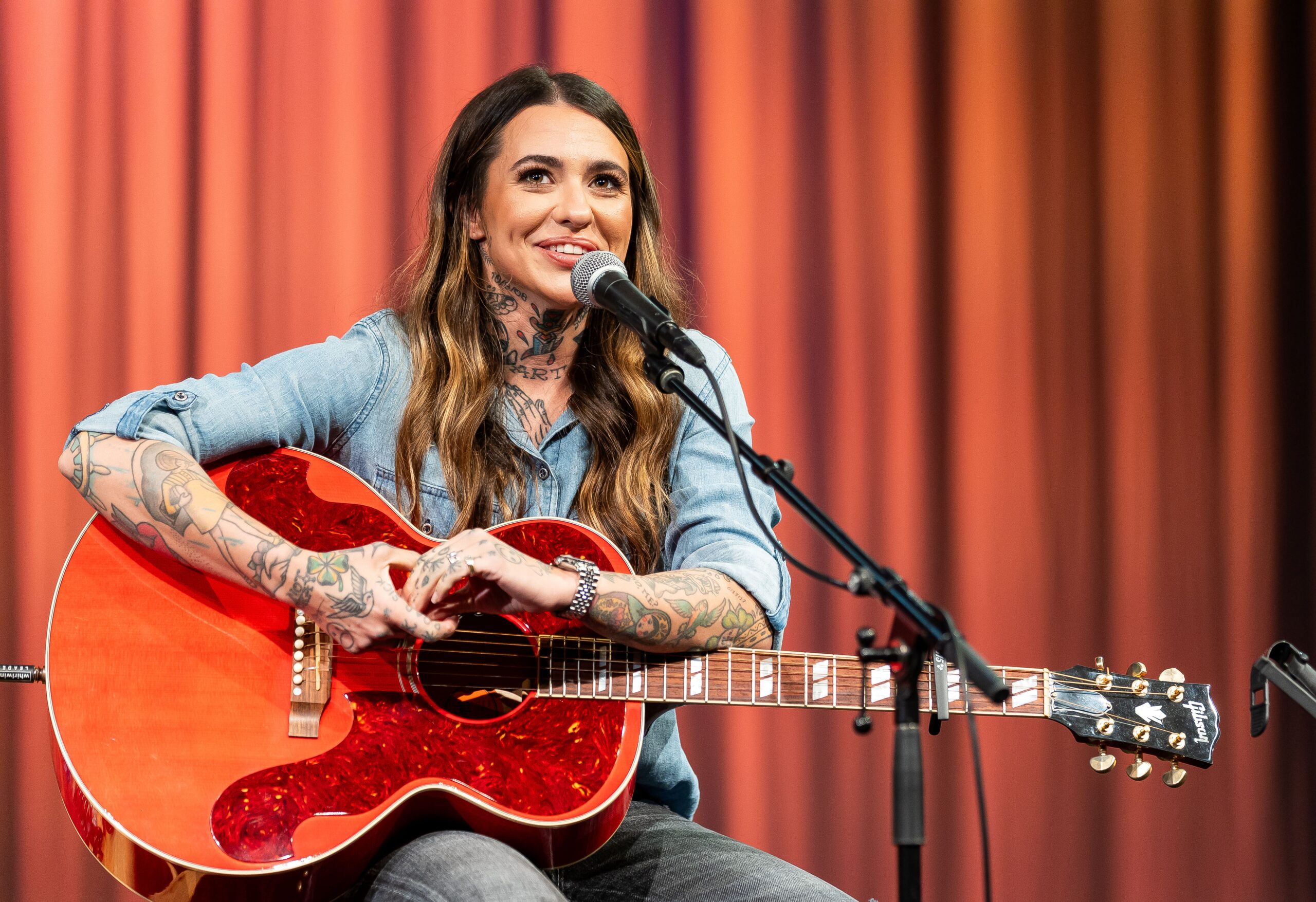 COUNTRY MUSIC HALL OF FAME HOSTED A CONCERT AND CONVERSATION WITH ...